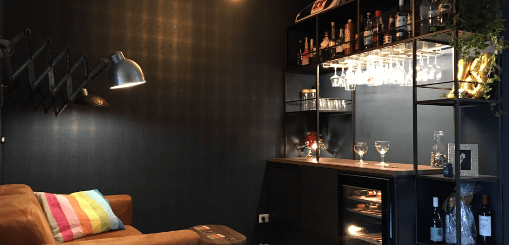 ‘Kleine bar voor mancave laten ontwerpen en maken